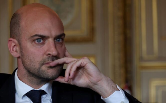 « French Response » : la riposte numérique de Paris vire à la ...